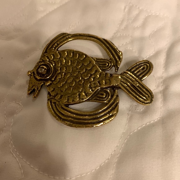 Alva | Jewelry | Alva Studio Flat Flying Fish Pin In Brass | Poshmark